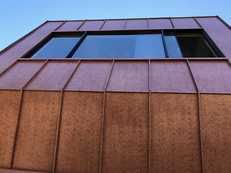 Midson Street features Standing Seam cladding in Vestis Black Graphite ...