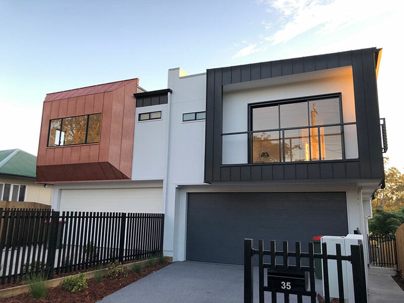 Midson Street features Standing Seam cladding in Vestis Black Graphite ...